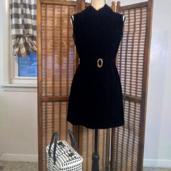 Dresses | 196s Kicky Velvet Black Mini Dress Amazing Dagger Collar ...